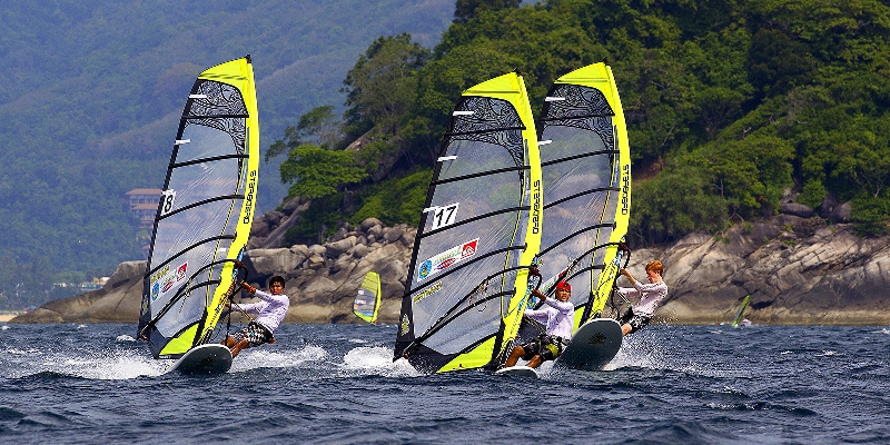 6 Reasons Why Raceboard IS Cool